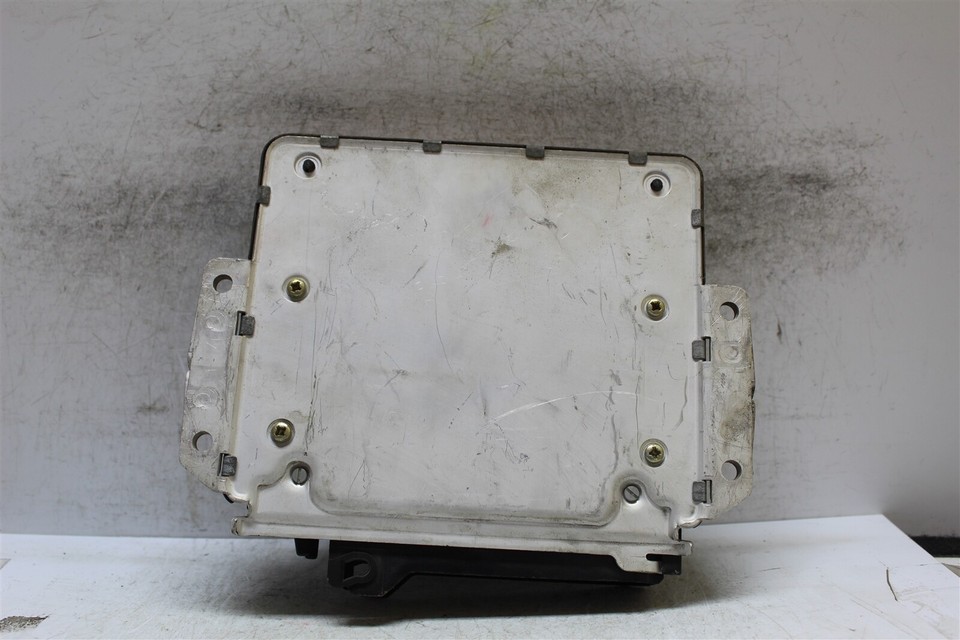 1988-1992 BMW 735i Engine Control Unit ECU 0261200150 Module 527 12F4 ...