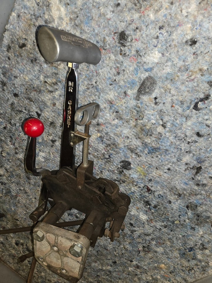 Mr.Gasket Vertigate 4 Speed Shifter and Linkage for Muncie Borg Trans ...