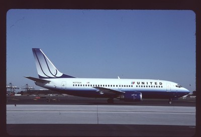 Orig 35mm airline slide United Airlines 737-322 N375UA | eBay