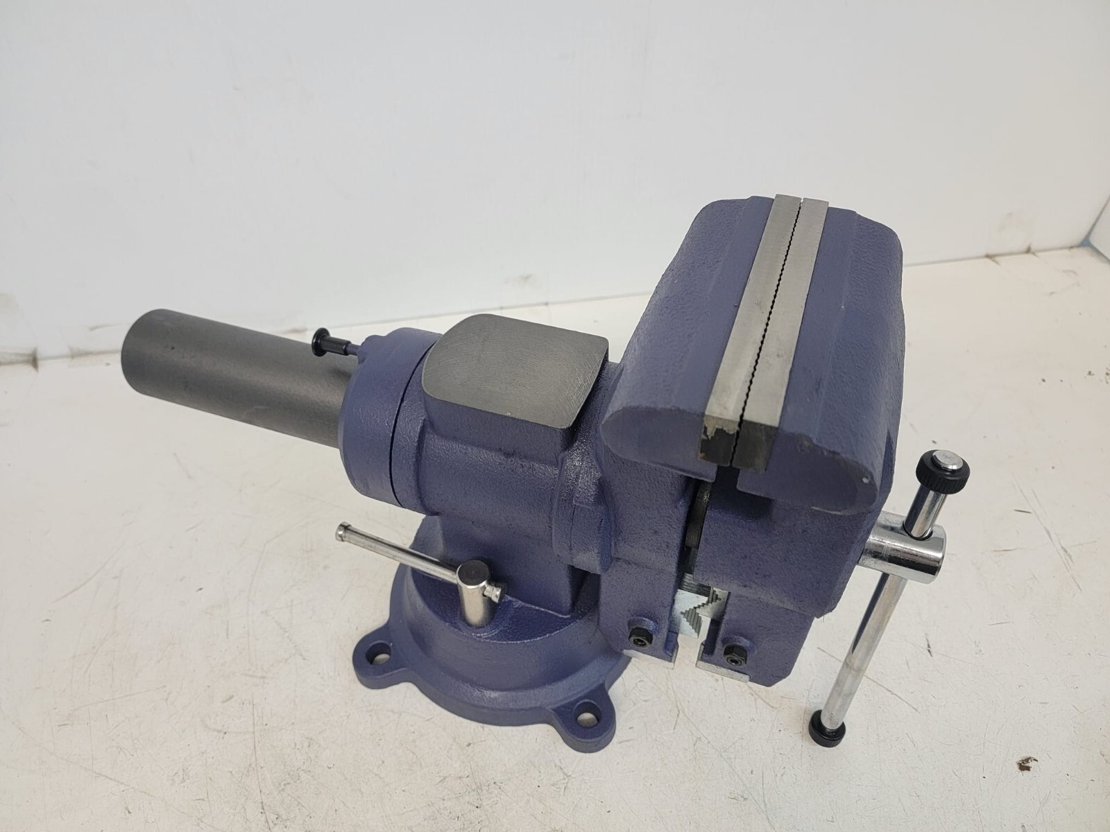 - Westward 54ZV76 Rotating Multi-Jaw 6-inch Bench Vise for sale online ...