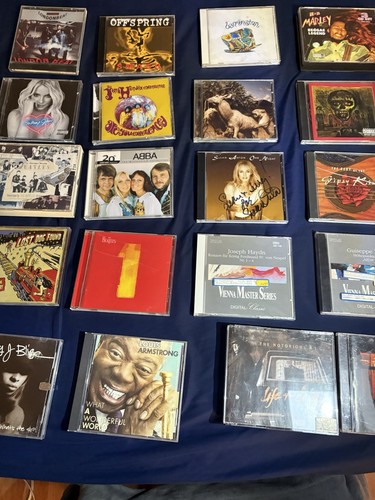CD Lot 100 The Beatles Michael Jackson Led Zeppelin Eminem Bob Marley ...