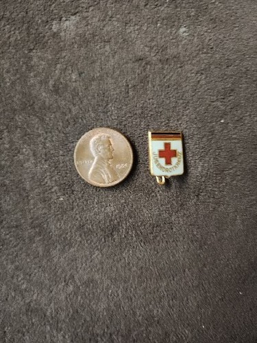 JUGENDROTKREUZ (YOUTH RED CROSS) ENAMEL HAT/LAPEL/TIE PIN | eBay
