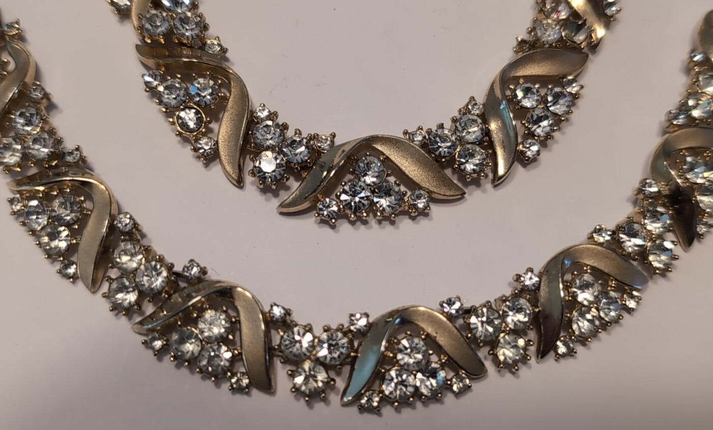 Vintage Crown Trifari Rhinestone Necklace & Bracelet … - Gem