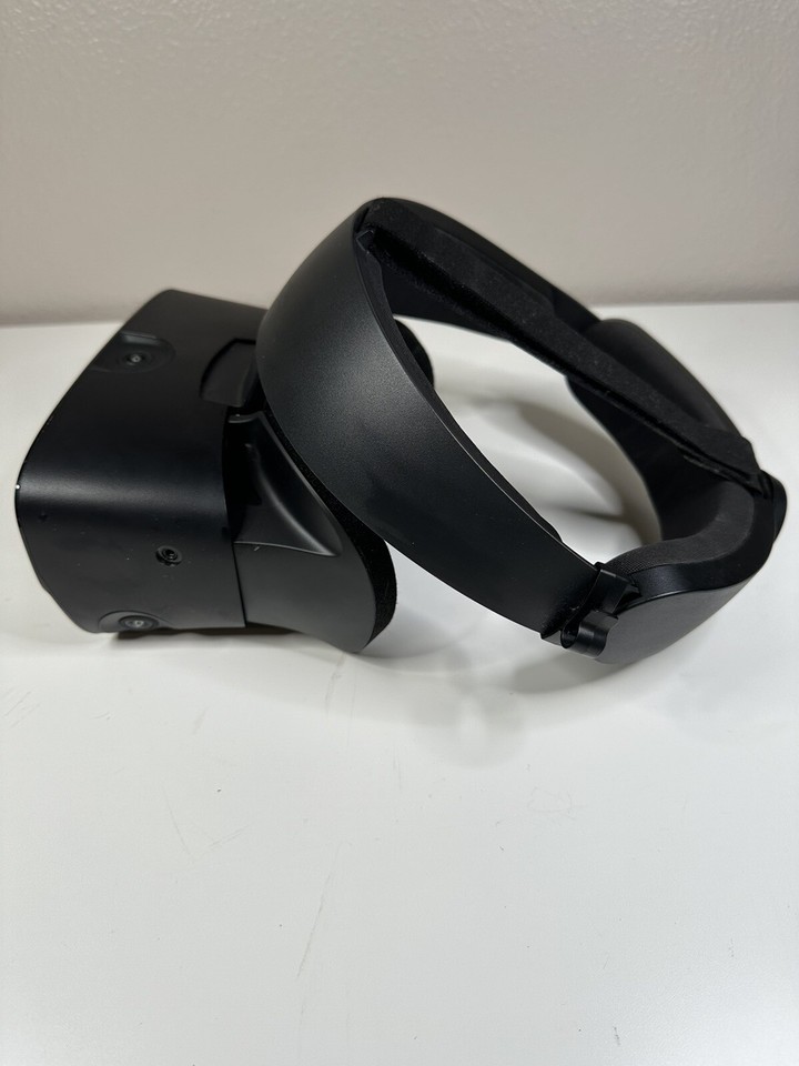 Meta Oculus Rift S PC-Powered VR Gaming Headset | 110 Degrees | 80Hz ...