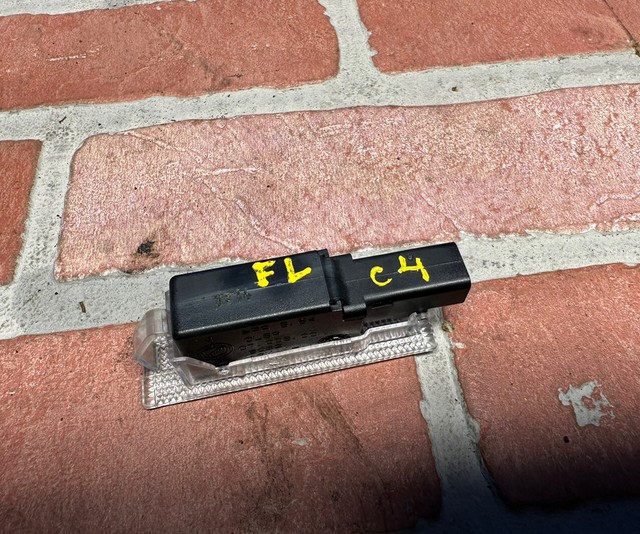 Maserati Ghibli Door Light / Lamp 675000265 OEM A1 for sale online | eBay