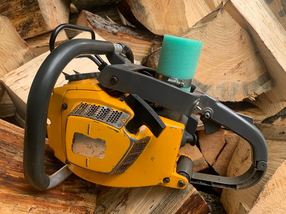 Pioneer Poulan Chainsaw Velocity Stack Air Filter Mount Elbow & Filter ...