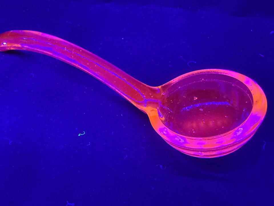 Green Vaseline Uranium glass spoon ladle dipper utensil serving yellow ...