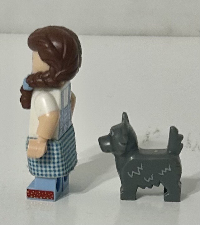 lego Movie 2 Minifigure Series: dorothy Gale minifigure And Her Dog ...