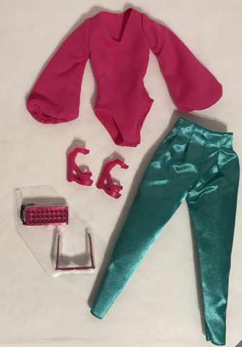 Barbie Signature Looks # 19 Mix & Match Partial Pink & Turquoise Doll ...