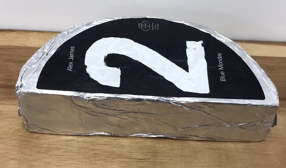 Blue Monday Cheese 650g (e) Produced By Alex James Of Blur Vegetarian ...