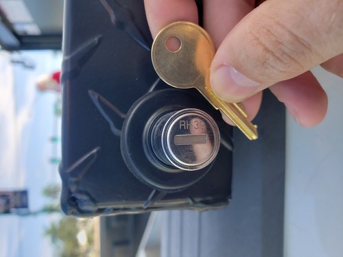 RH1-RH50 Replacement Key For WeatherGuard tool box. Cut to your code ...