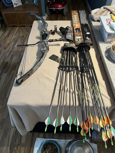 PSE Left Handed Bow Tree bark Series With Accessories | eBay