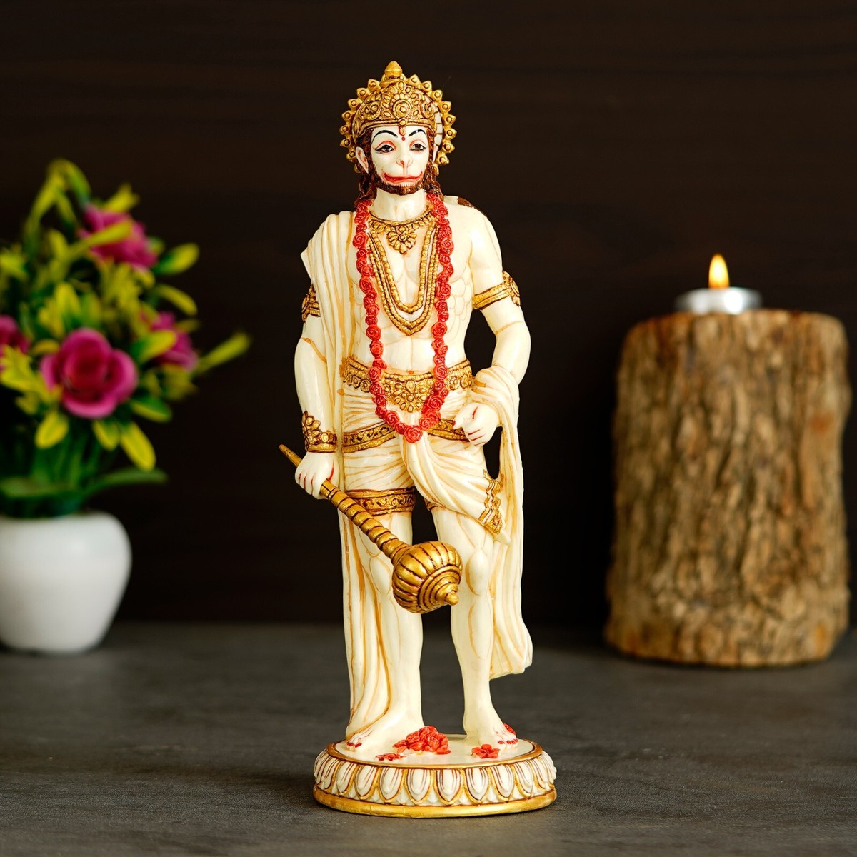 Hindu God Hanuman Statue