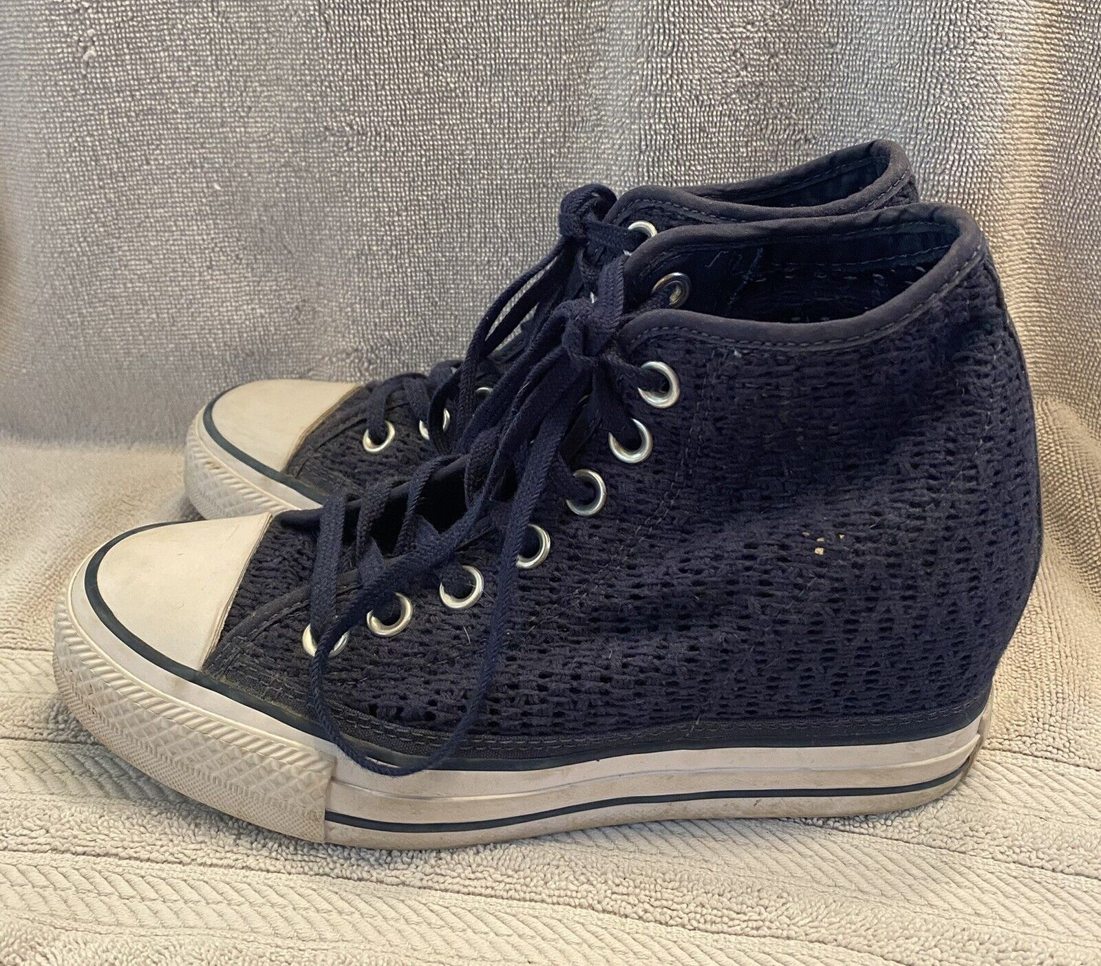 RARE Converse Chuck Taylor Lace Mesh Blue Hi Tops Wom… - Gem