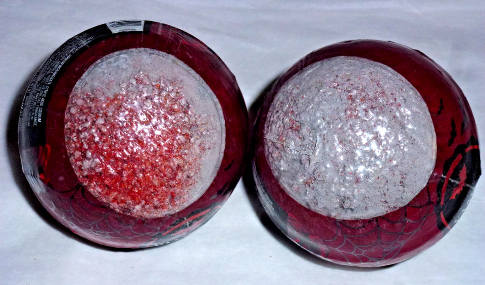 Bath & Body Works VAMPIRE BLOOD BATH FIZZY 4.6 oz. X 2 - Both Sealed ...