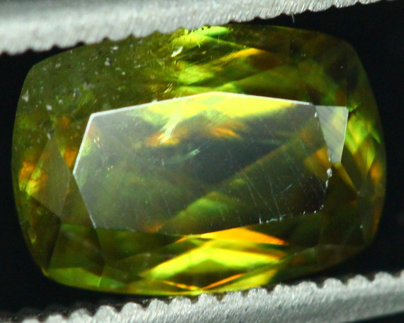 1.26 CT Rarest Green Color Change Natural Sphene/Titanite Cut Gemstone ...