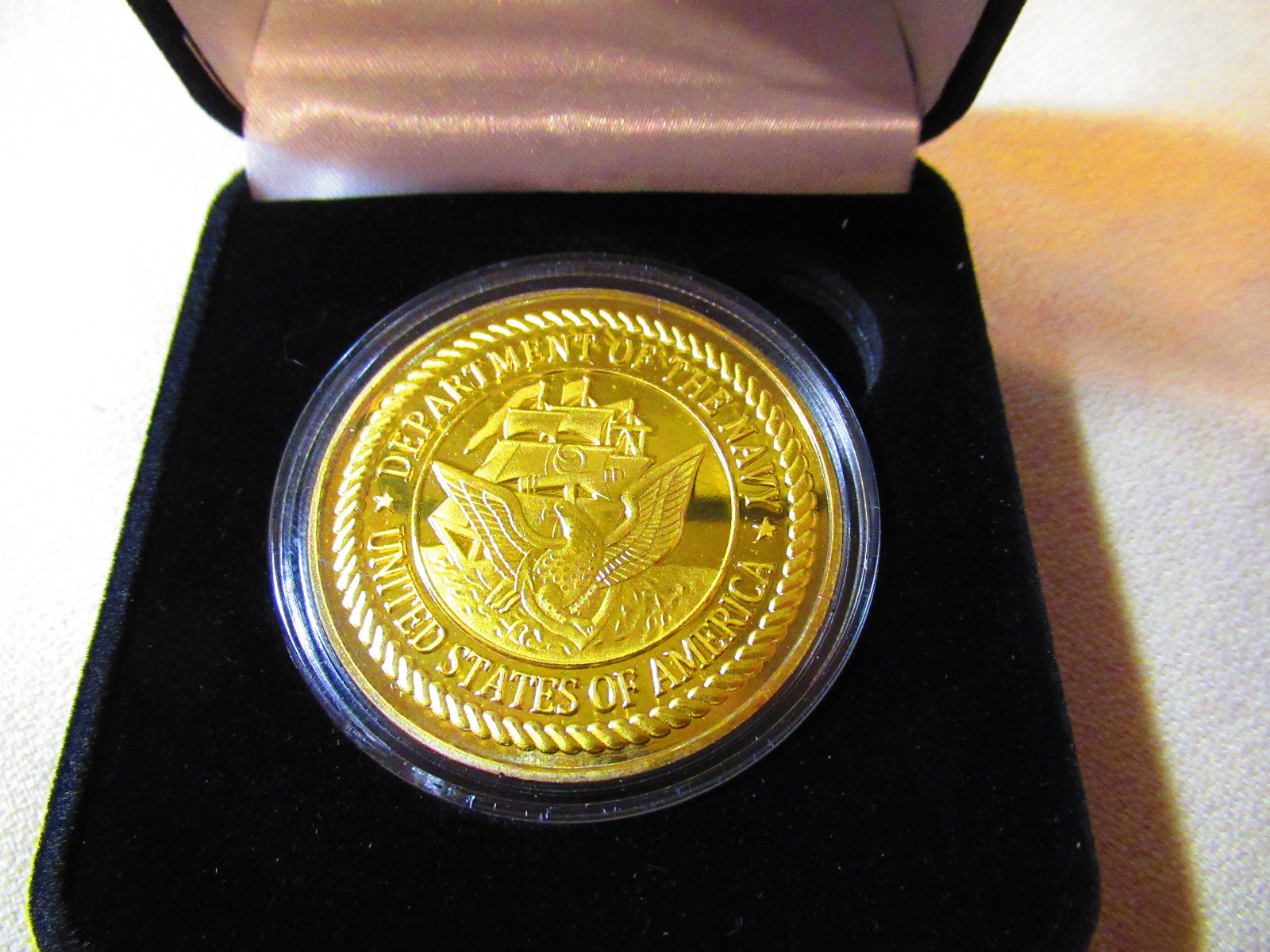 US NAVY - USS BUNKER HILL - CG-52 Challenge Coin w/ Presentation Box | eBay