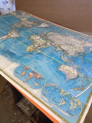 NATIONAL GEOGRAPHIC MAP OF THE WORLD 1981 , 29" X 45" | eBay