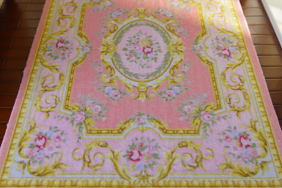 Dollhouse Miniature Beautiful Pink Floral 1/12 Scale Aubusson Rug | eBay