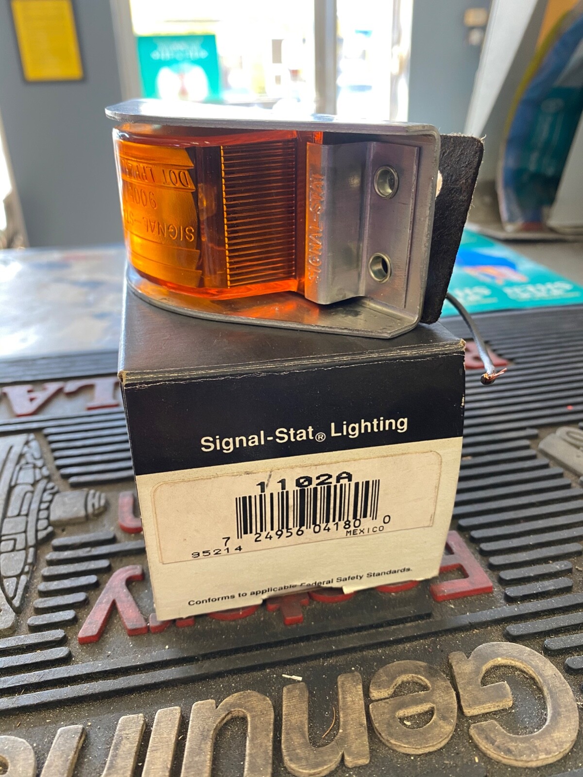 Signal Stat Truck Light 1102A | eBay