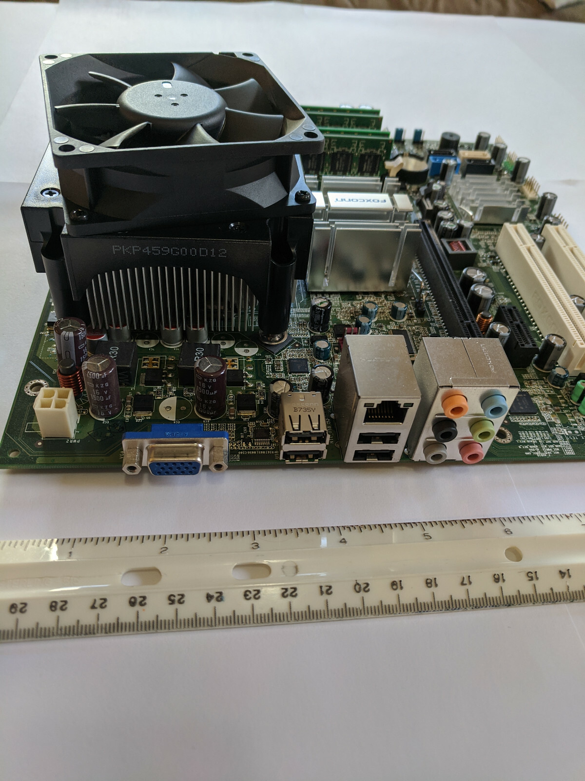 Foxconn G33M02 Motherboard with Intel Core2 Duo Processor and 3GB DDR2 ...