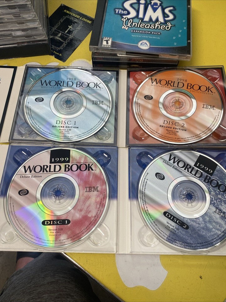 IBM WORLD BOOK 1998 & 1999 ENCYCLOPEDIA DELUXE EDITION Pc Cd-rom w/ key ...