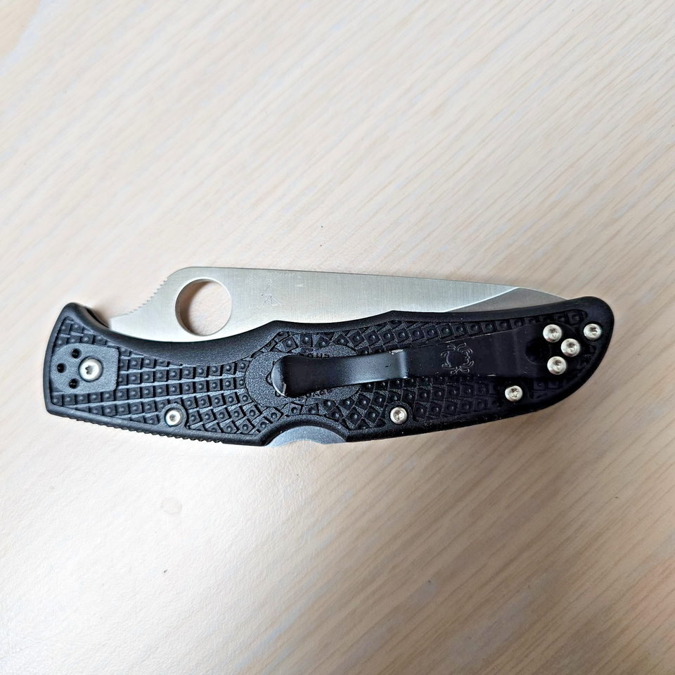 Spyderco Endura 4 Partially Serrated FRN Black VG-10 Folding Pocket ...