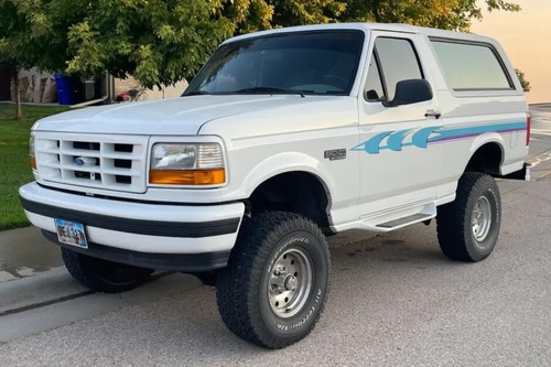 1996 Ford Bronco XLT Sport | 24"x36" POSTER | classic SUV | eBay