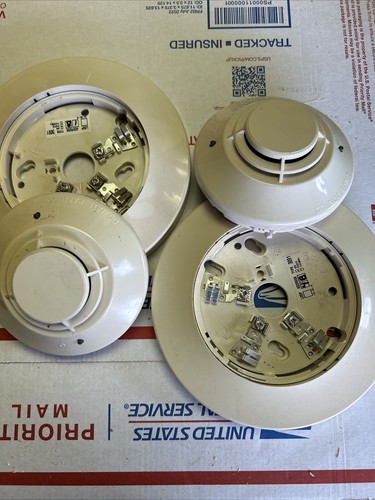 2-Notifier FSP-851 Photoelectric Smoke Detector | eBay