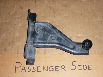 2006 - 2010 Mazda 5 RIGHT passenger side Sliding Door Upper Roller ...