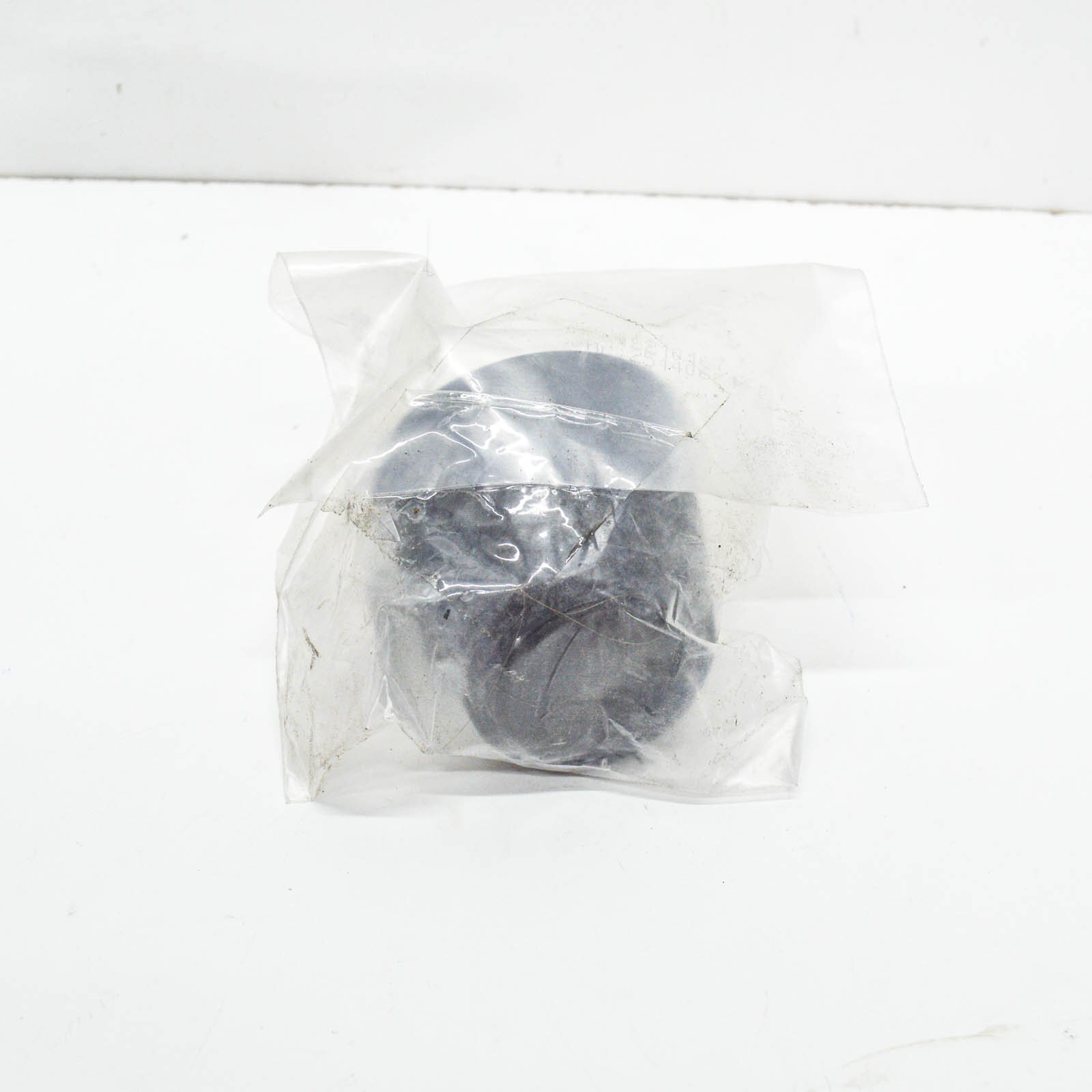 Mercedes Benz Sprinter 906 Rear Door Center L Or R Magnet 9067600028 ...