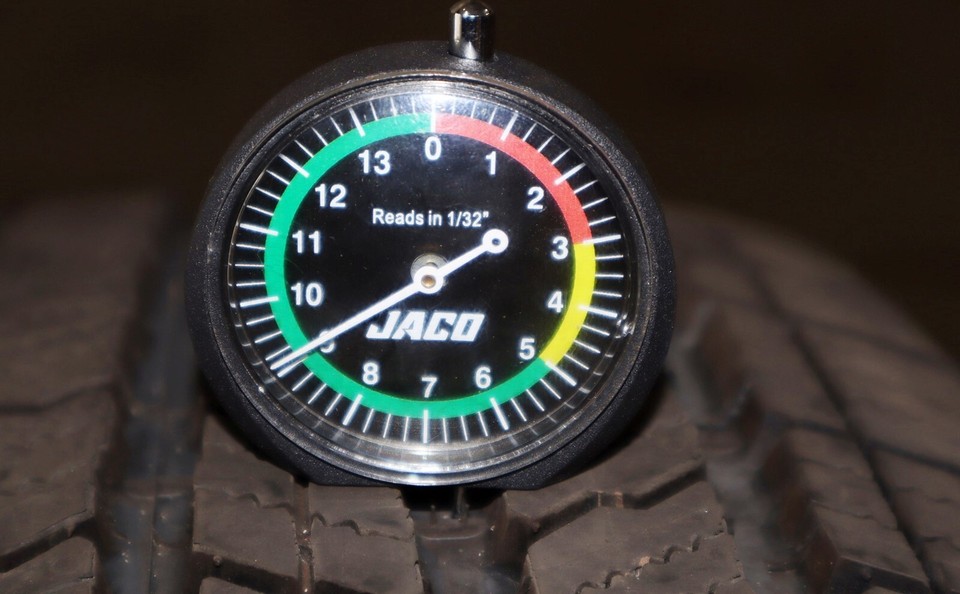 2018-2023 Jeep Wrangler Wheel 5VH23GSAAA 17" Rim w/ MICHELIN 245/75R17 ...