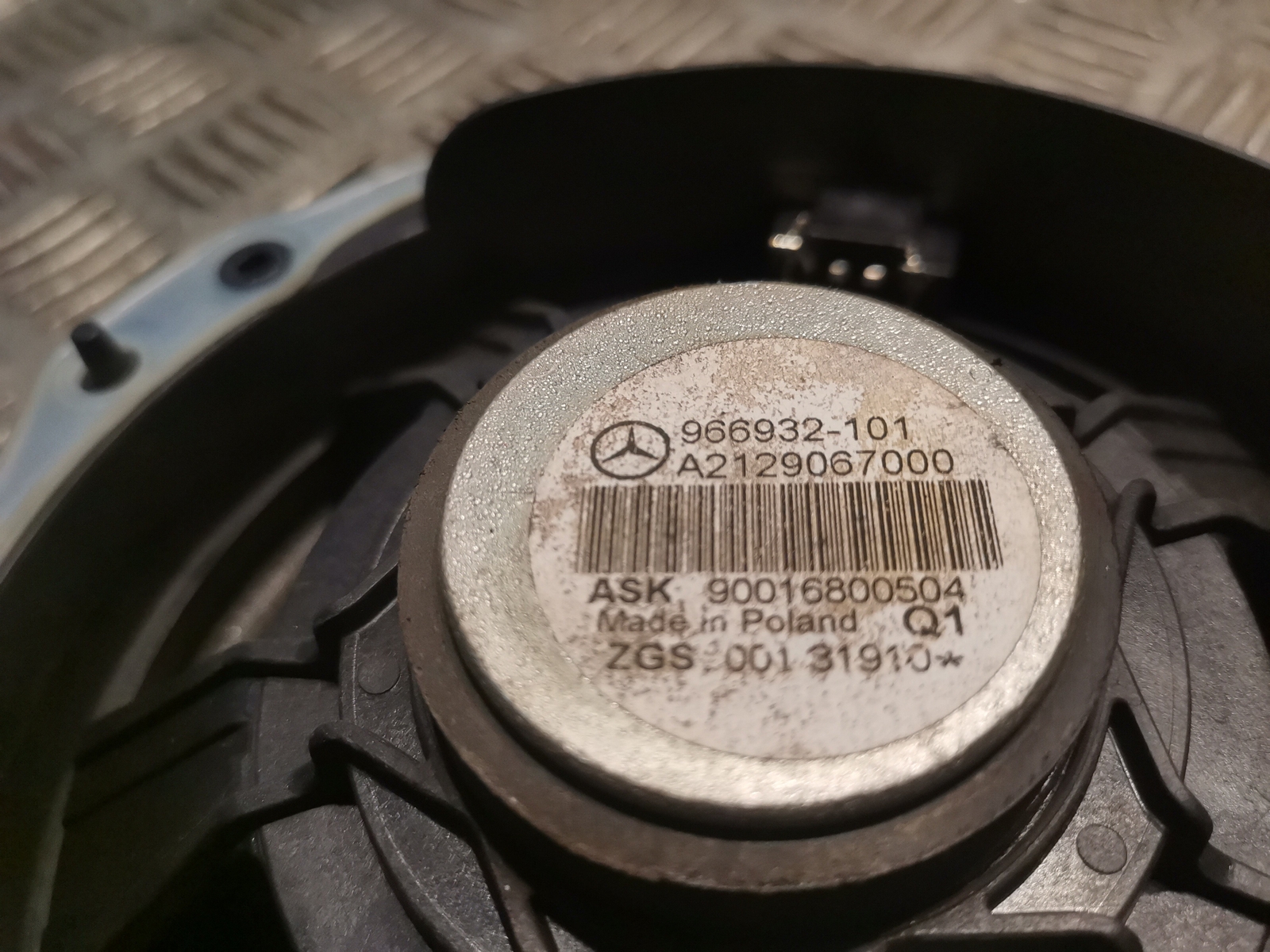 MERCEDES-BENZ W212 E 250 CDI Front Left Door speaker 2129067000 | eBay