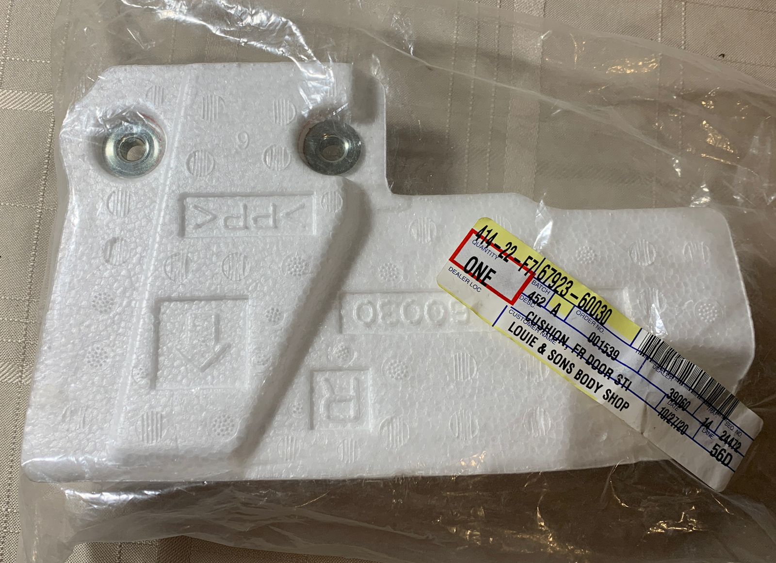 Toyota OEM Front Door-cushion Right 6792360030 for sale online | eBay