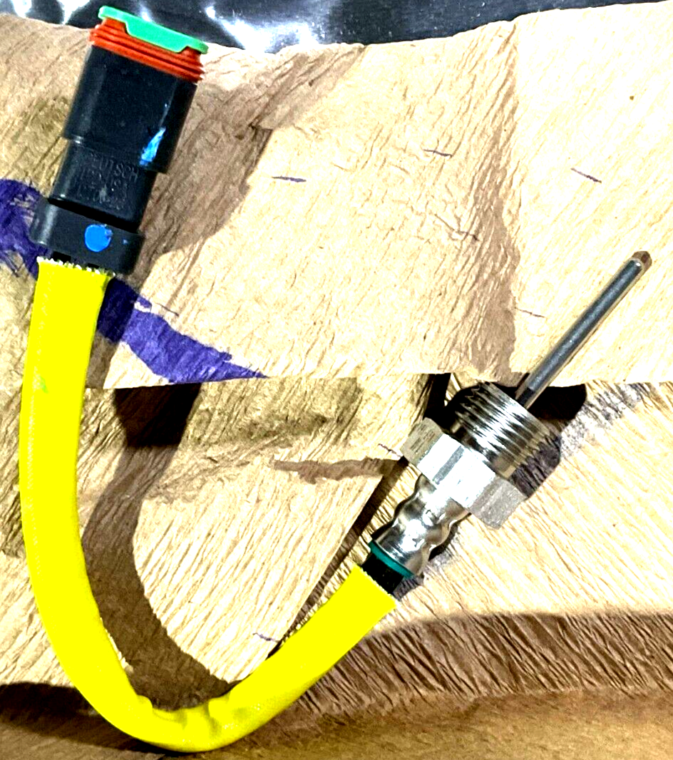 Caterpillar Engine Temperature Sensor OSHKOSH 18KP960 P/N 1916587 | eBay