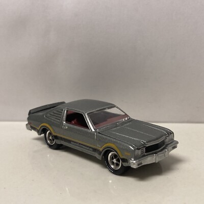 1976 76 Plymouth Volare Road Runner Collectible 1/64 Scale Diecast ...