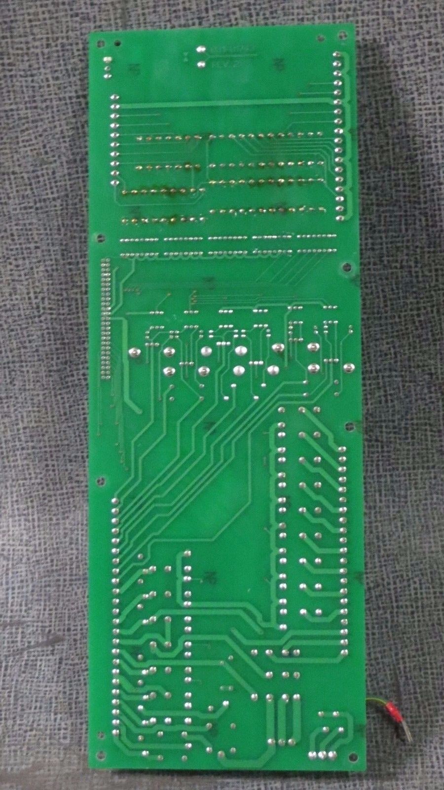 YORK CHILLER CONTROL CIRCUIT BOARD REVISION 2 MODEL: 031-01743-001 REV ...