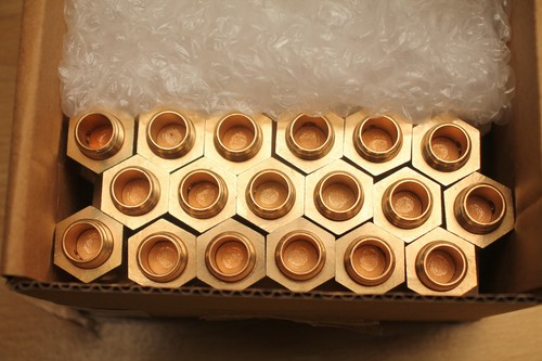 Eaton (Raxton) 1/4" NPT Breather Drain CVA4000FUX-S001 Box of 60 - New ...