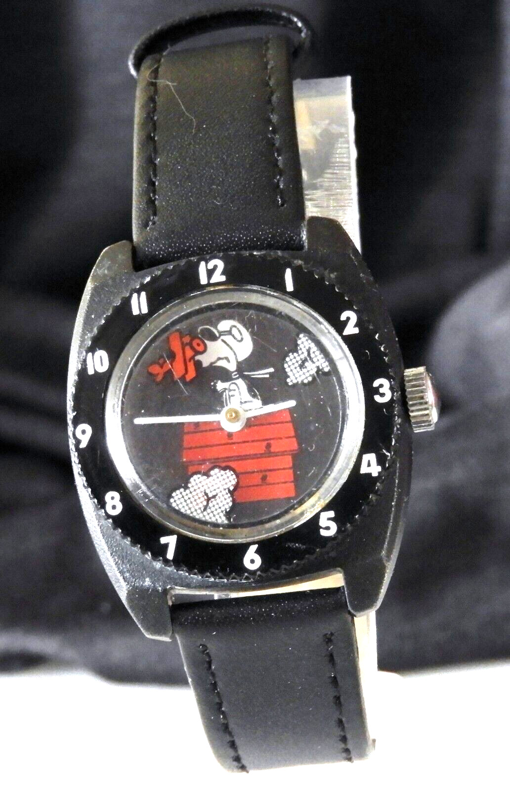 RARE VINTAGE SNOOPY WATCH 60's - Gem