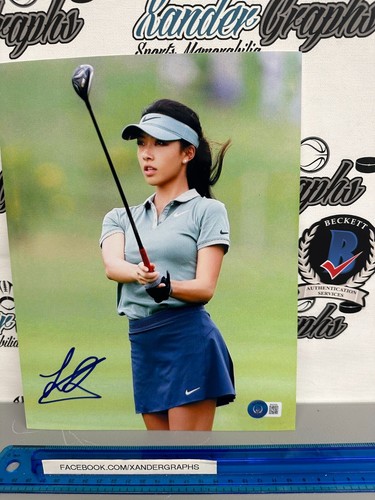 LILY MUNI HE MODEL LPGA GOLF SIGNED AUTOGRAPHED 8x10 PHOTOGRAPH BECKETT ...