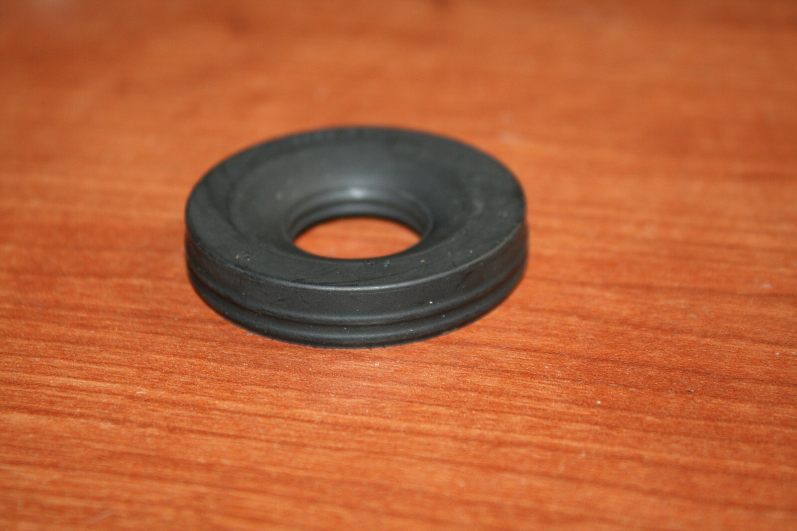 NOS GM Knock Sensor Grommet 12558177 97-04 Corvette 98-02 Camaro ...