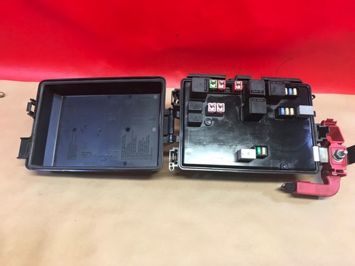 2013 Dodge Challenger Totally Integrated Power Module Fuse Box TIPM ...