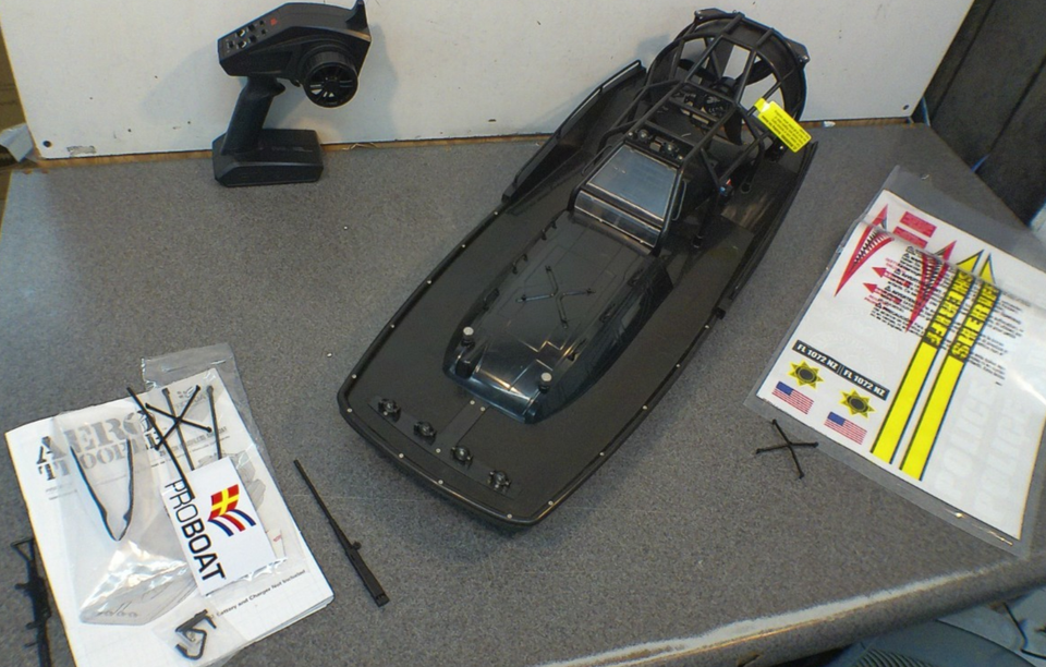 Pro Boat Aerotrooper 25" Brushless RC Air Boat PRB08034 | eBay