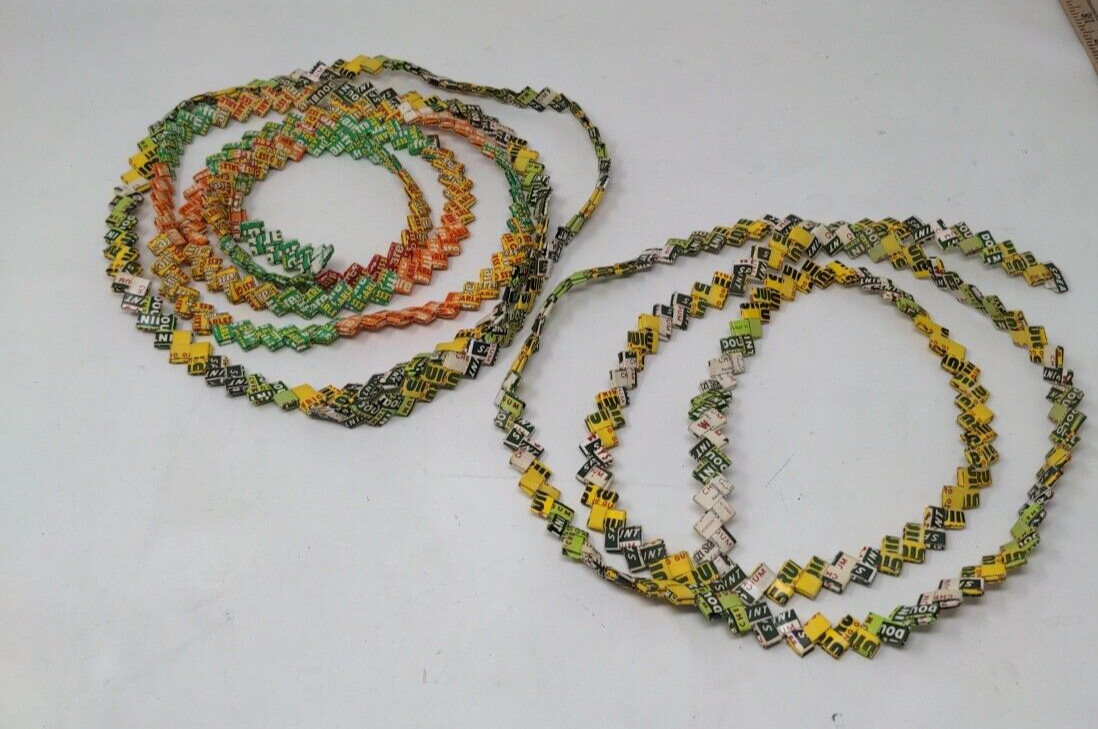 Gum Wrapper Chain Close