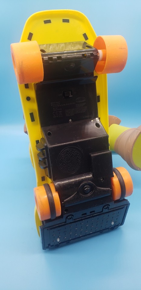 Teenage Mutant Ninja Turtles RC Skateboarding Mikey W Remote Control ...