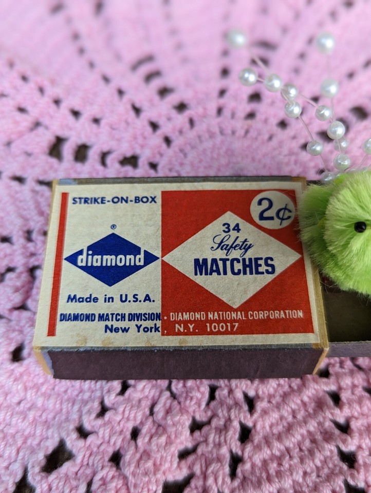 EASTER Decor Centerpiece Handmade with Green Chick & Vintage Match Box ...