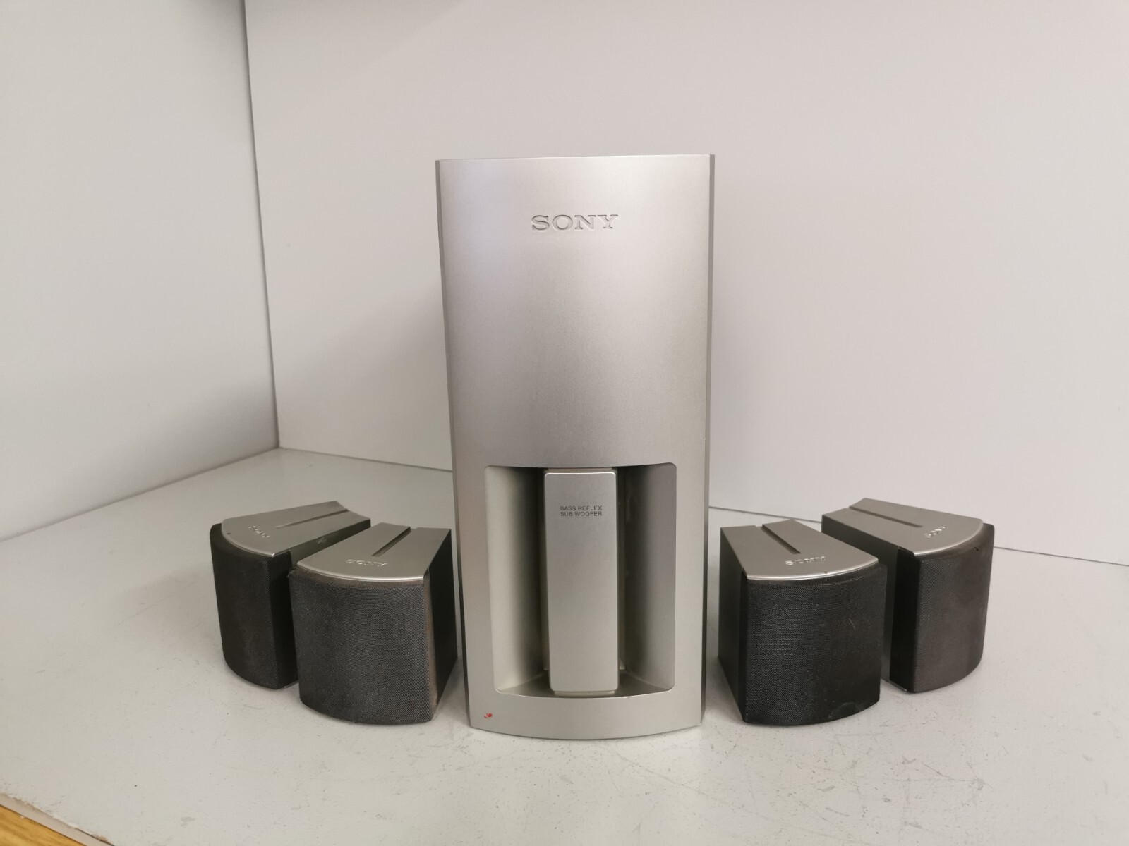 Sony SS-TS300 Set of 4 Surround Sound Speakers with SS-WS300 Sub-Woofer ...