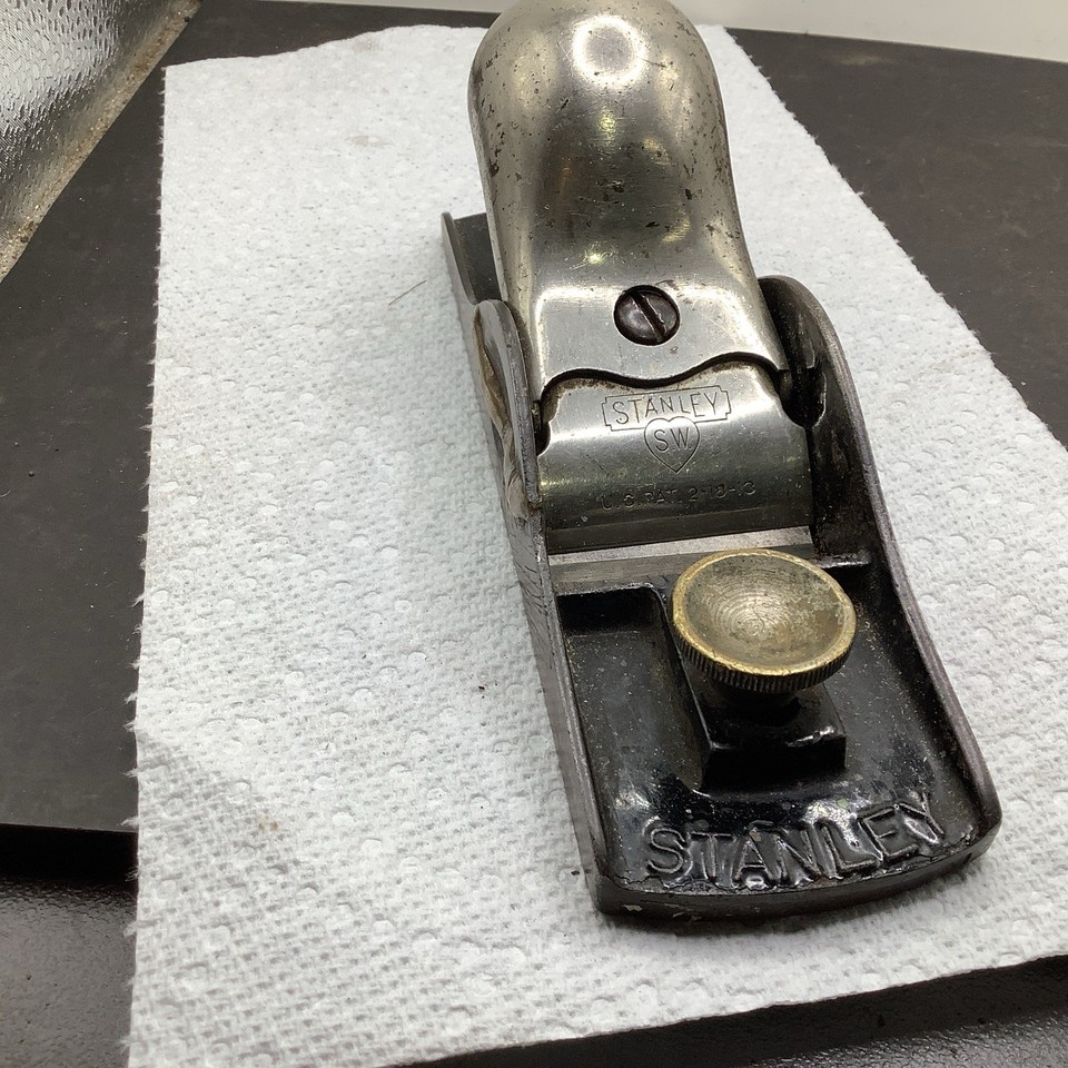 (2) Vintage STANLEY Block Planes Knuckle Cap Sweetheart 220 Adjustable ...