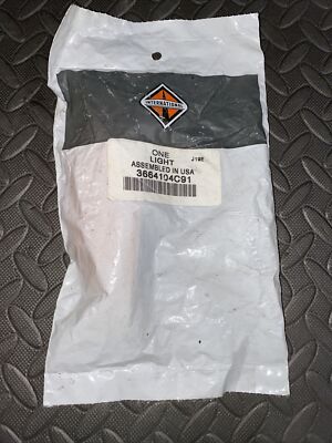 NEW OEM INTERNATIONAL LIGHT 3664104C91 | eBay