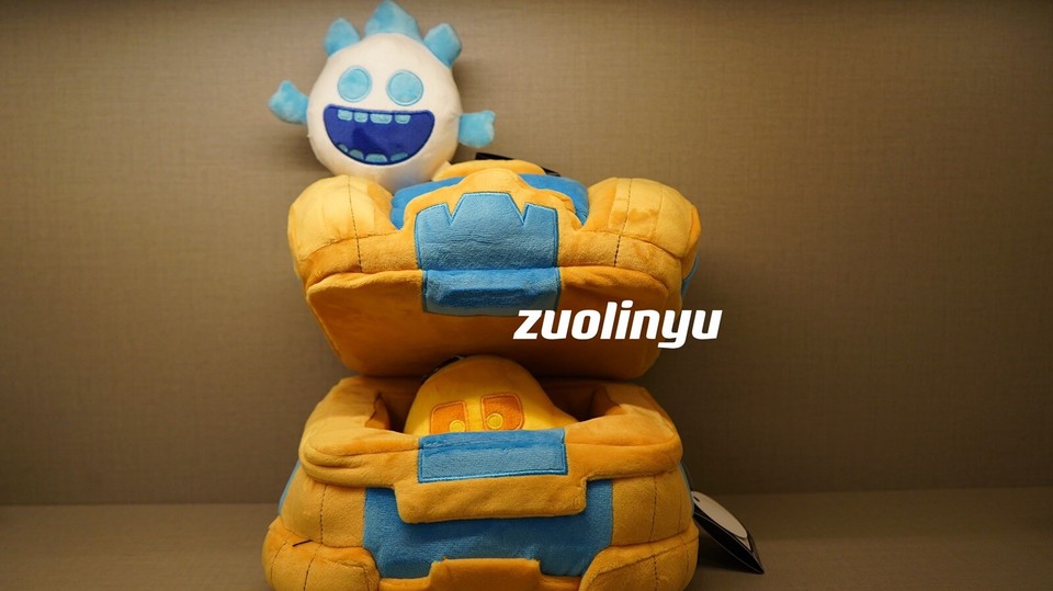 Supercell Clash Royale Golden Chest Plush (limited edition) Chrismas ...